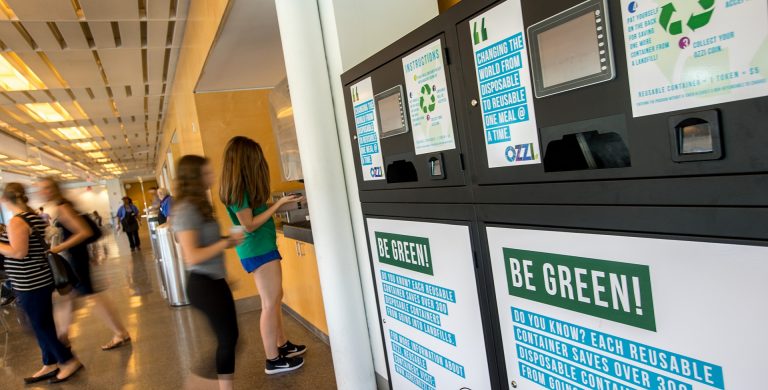 New OZZI system offers students reusable plastic container | Desis ...